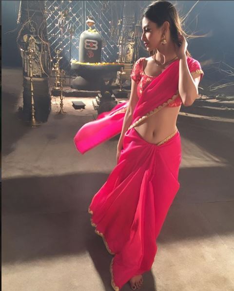 Mouni Roy Biography Wiki Age Height Spouse Career Education