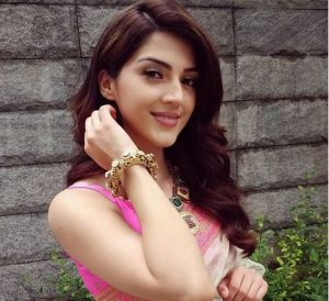 Mehreen Pirzada Biography (Actress) | Wiki | Age | Height | Affairs