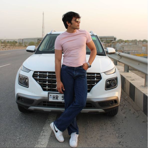 Kushal "Gullu" Tanwar Biography: Roadies Contestant (Double XX)